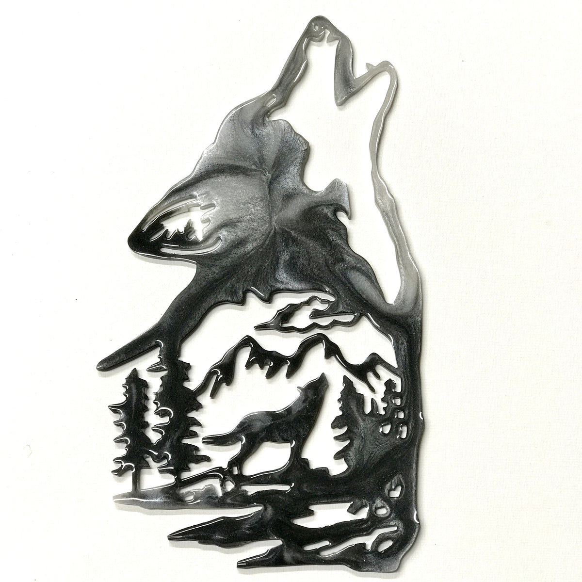 Door & Wall Decor - Wolf in the Wild – Mocs n More